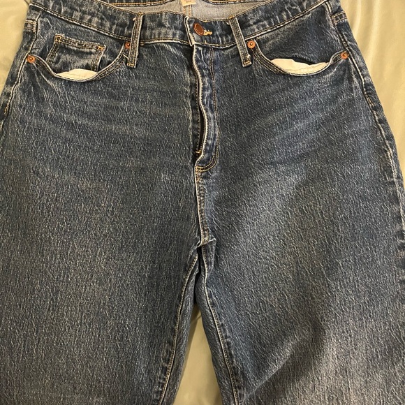 Universal Thread | Jeans | Universal Thread Relaxed Fit Blue Jeans ...